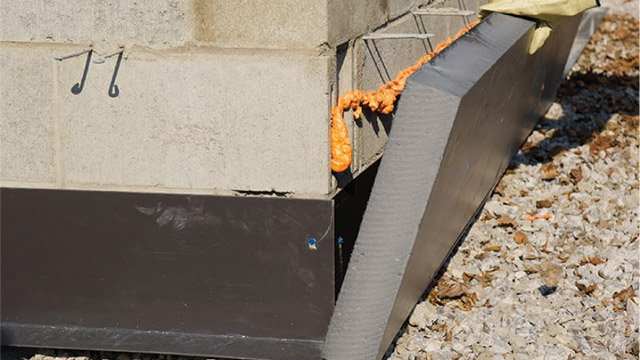 7 Reasons to Install a Continuous Air Barrier and Insulation System webinar